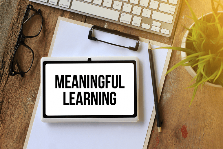 Memorization vs. Critical Thinking: How Online Math Tutors Help